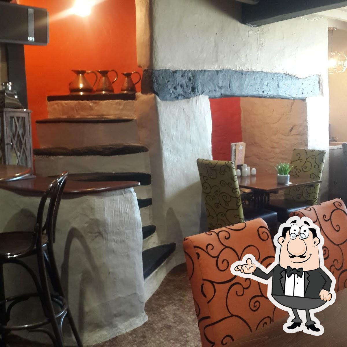 The Highwayman Inn, Rhoose - Restaurant menu, prices and reviews