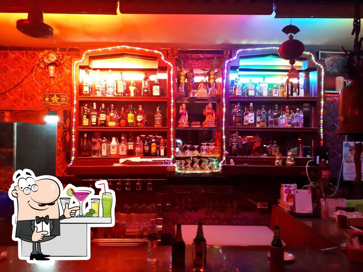 Deano's Sports Bar, Pattaya City - Restaurant reviews