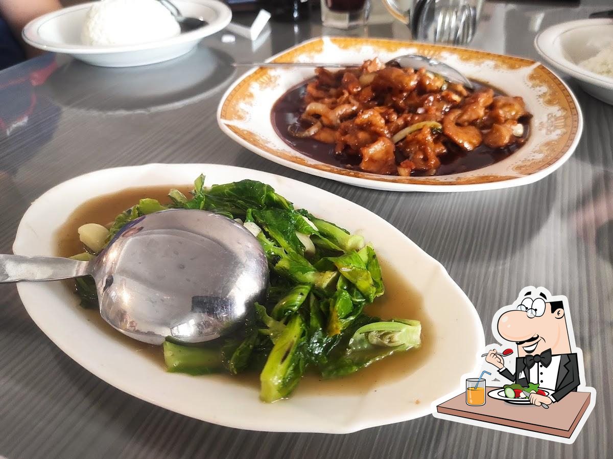Huang Chinese Restaurant, Surabaya - Restaurant reviews