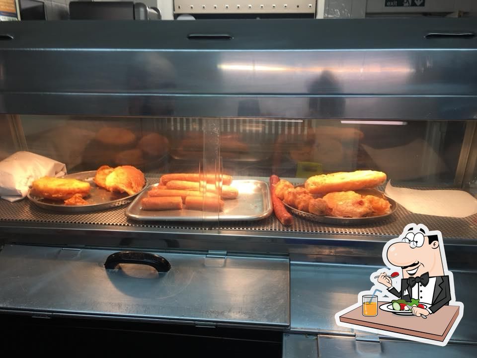 Watersheddings Chippy in Oldham - Restaurant menu and reviews