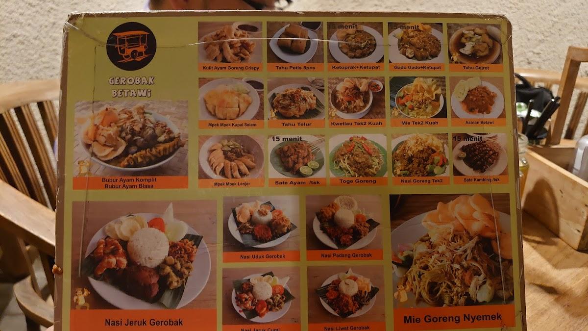 Carta del restaurante Gerobak Betawi, Yakarta, Jl. Surya Wijaya Blk ...