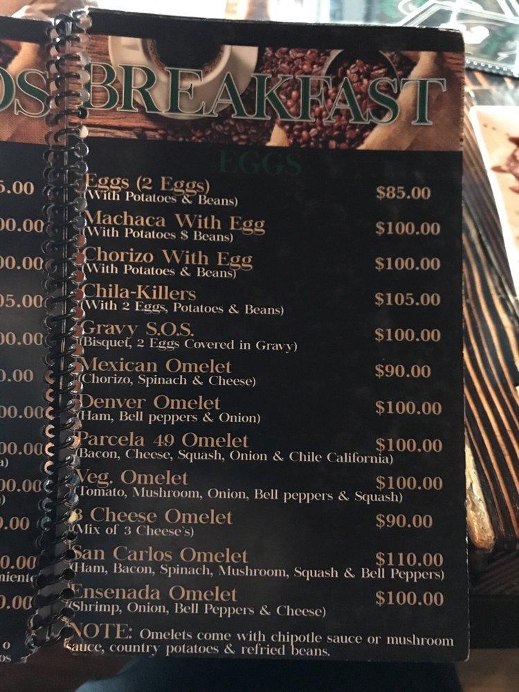Menu at Candy’s cafe, Ensenada
