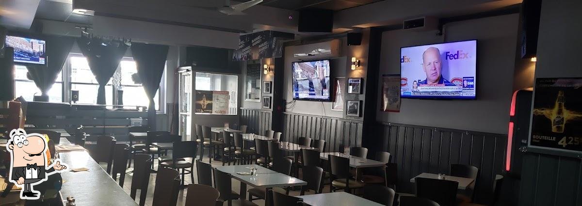 Pub Petit Boulevard in Québec City - Restaurant reviews