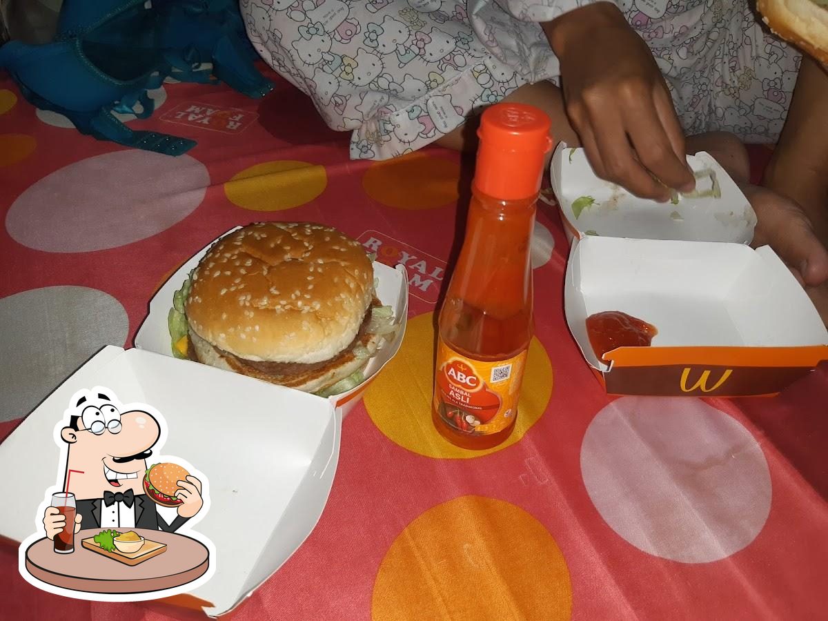 Mcd Istana Plaza restaurant, Bandung - Restaurant reviews
