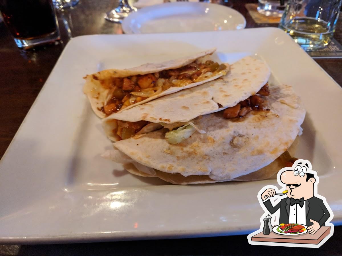 Sideways Classic Grill in Sarnia - Restaurant menu and reviews