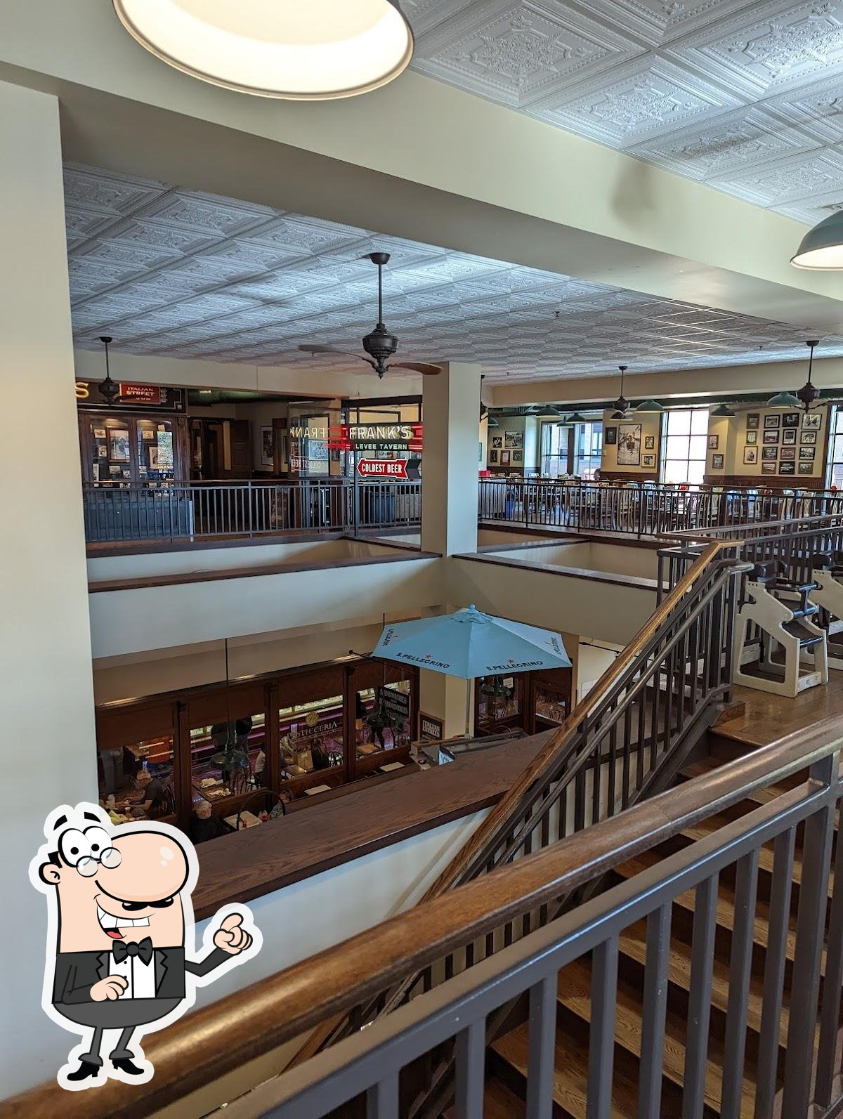 Cossettas, Saint Paul - Restaurant menu, prices and reviews