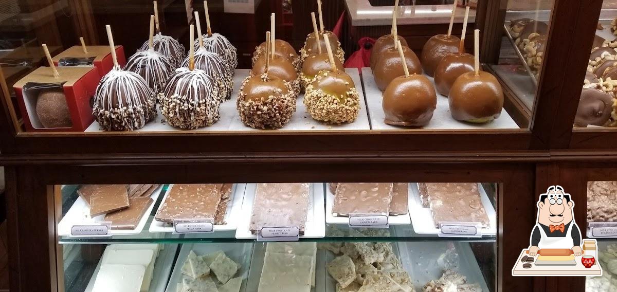 River Street Sweets in North Charleston - Restaurant menu and reviews