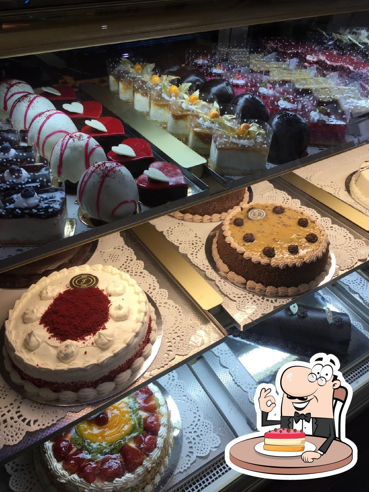 Miss J Café & Cakery - Khalidiya, Abu Dhabi - مس جي كافيه ومخبز ...