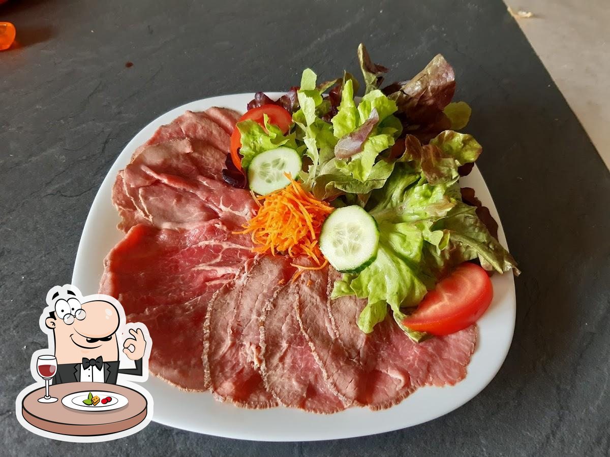 Au pied de cochon, La Côte-aux-Fées - Restaurant reviews