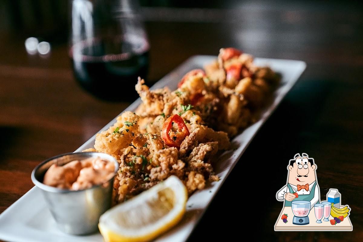 Lola's Lakehouse in Waconia - Restaurant menu and reviews