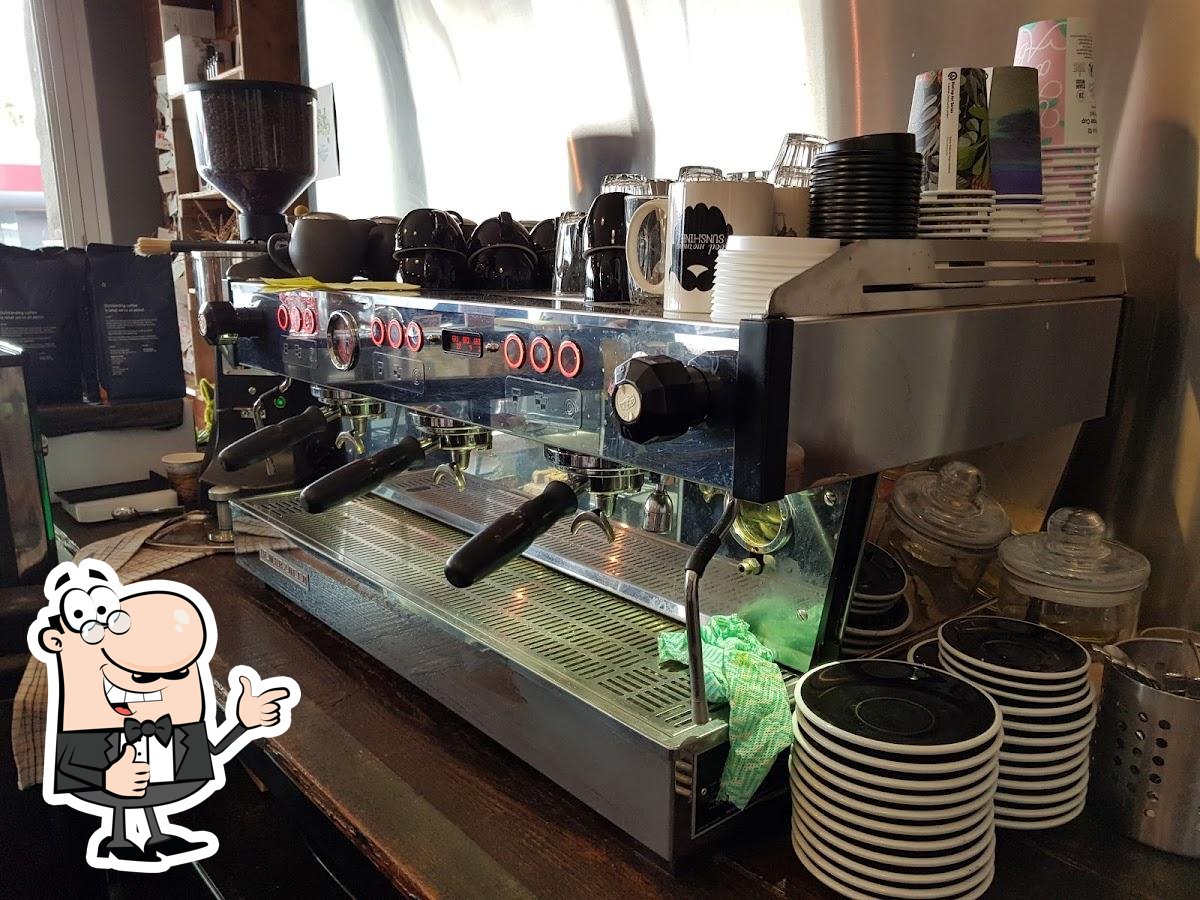 Raqwa Cafe & Beer Garden in Preston - Restaurant menu and reviews