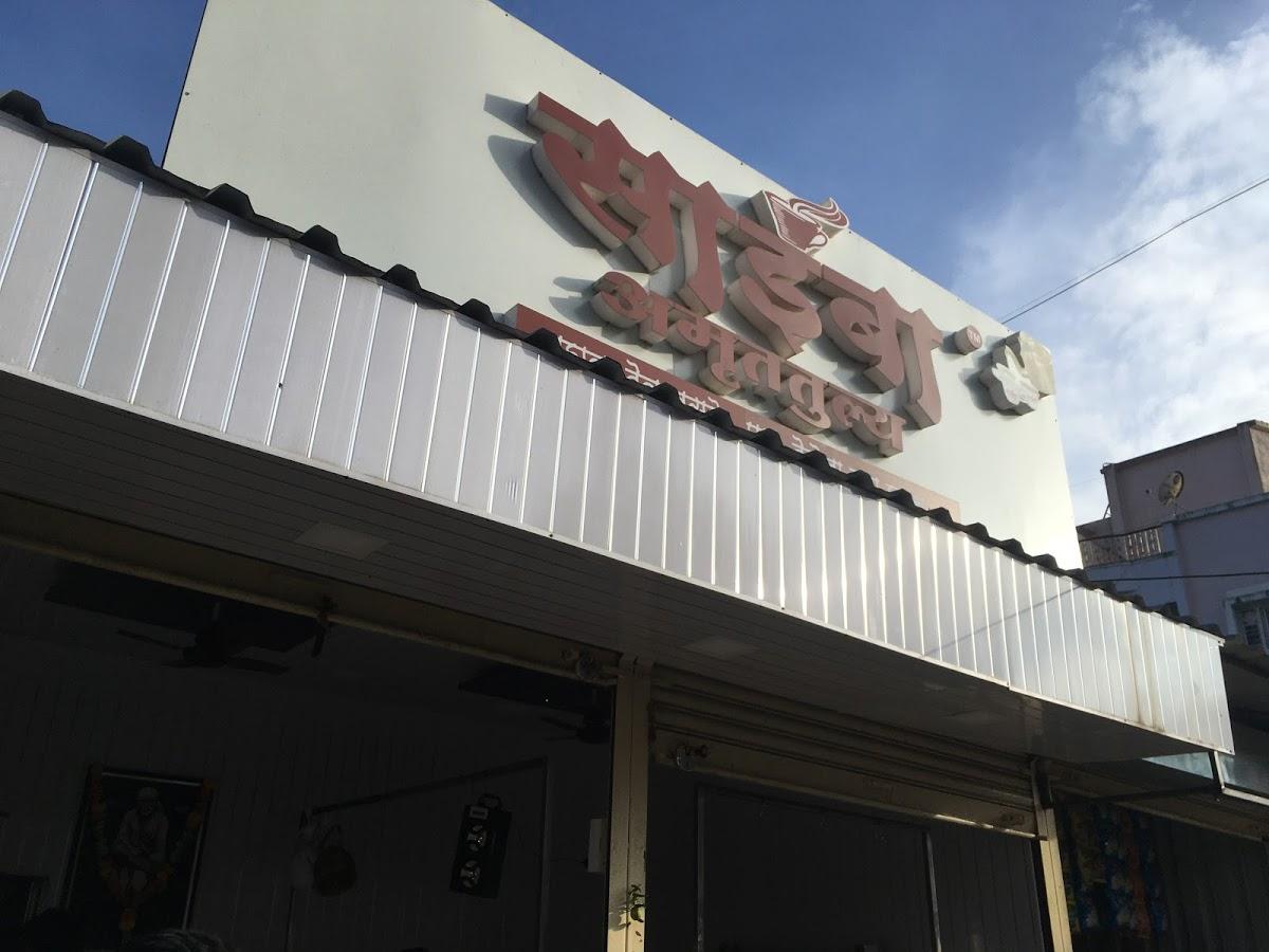 Sai baba tea stall, Talegaon Dabhade - Restaurant reviews