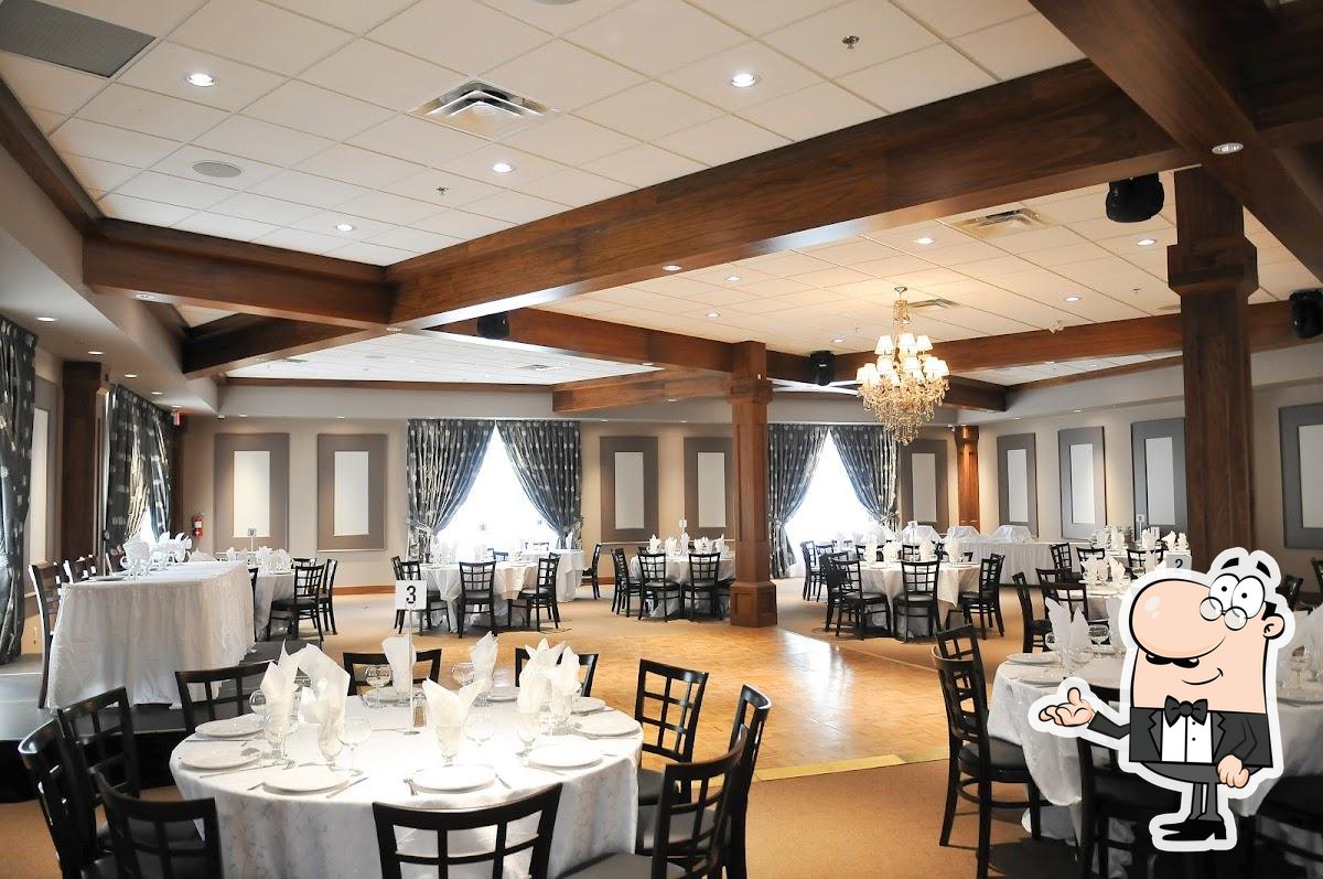 Lara's Restaurant in Toronto - Restaurant menu and reviews