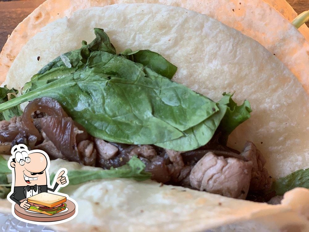 Larsen's Grill in Simi Valley - Restaurant menu and reviews
