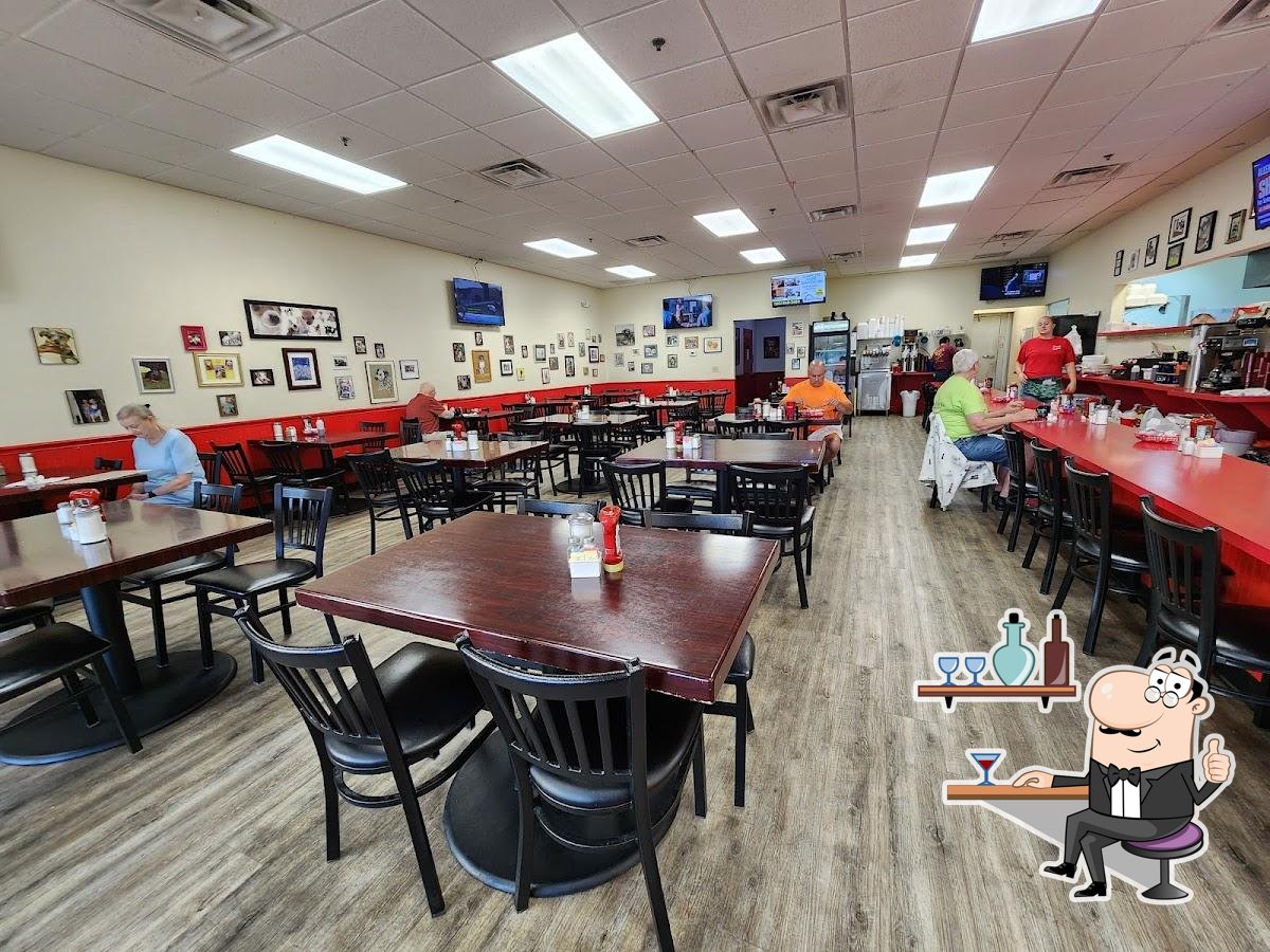 Darrell's Diner, The Villages - Restaurant menu, prices and reviews