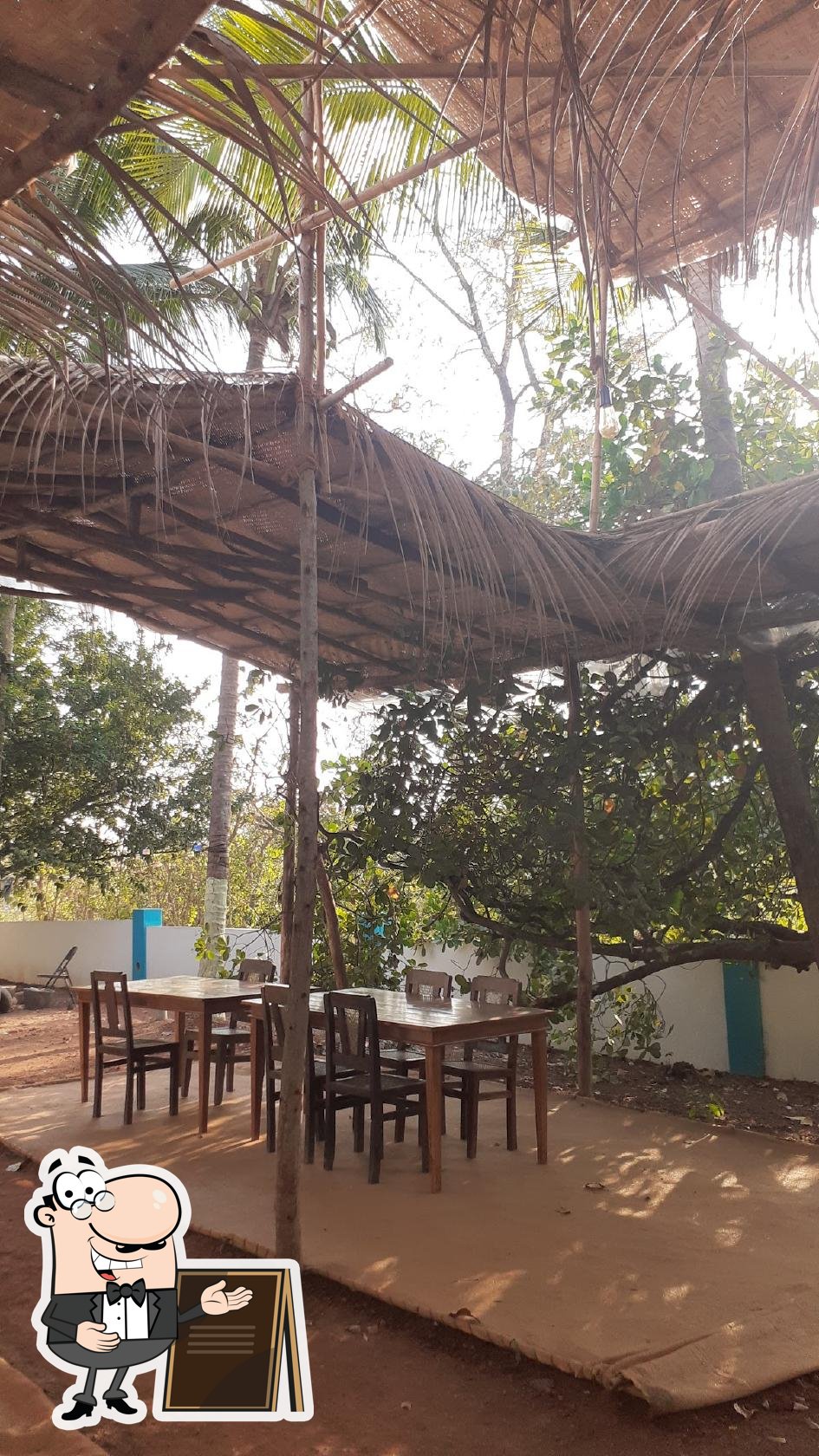Nostalgia Themed Restaurant and Bar, Sircaim - Restaurant reviews