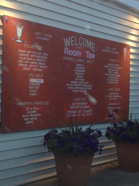 Menu at Rocky Top Frozen Treats desserts, Van Wert