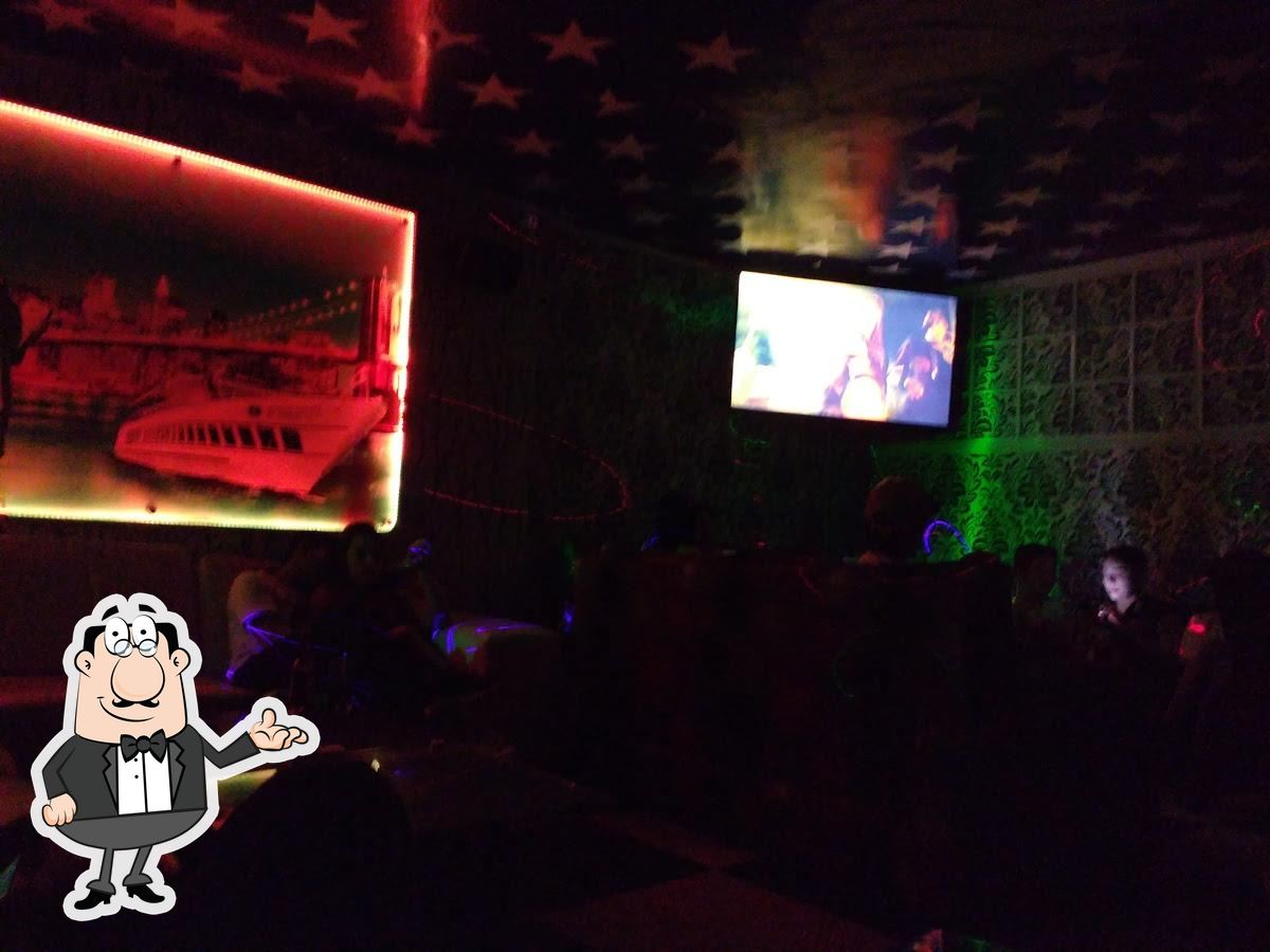 American Night club, Buenaventura - Restaurant reviews