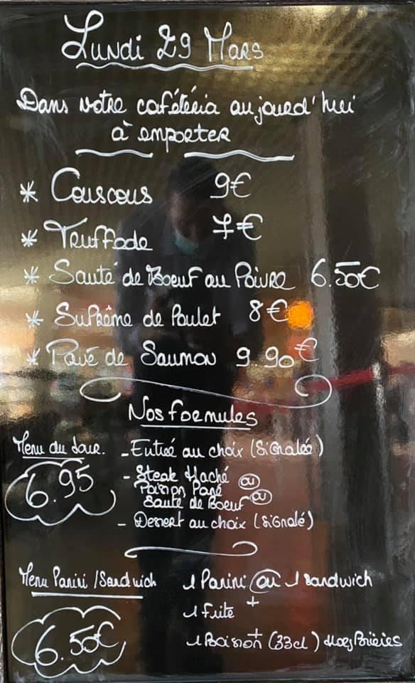 Menu au Carrefour Cafétéria, Vichy