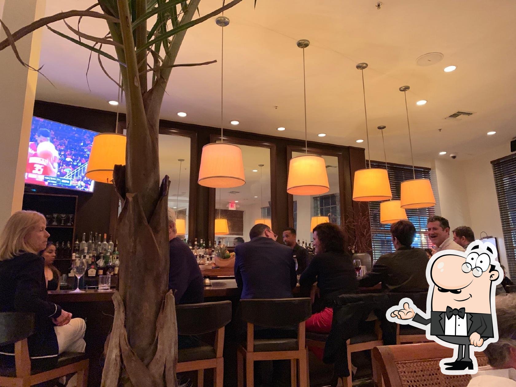 Betsys Bat in Miami Beach - Restaurant reviews