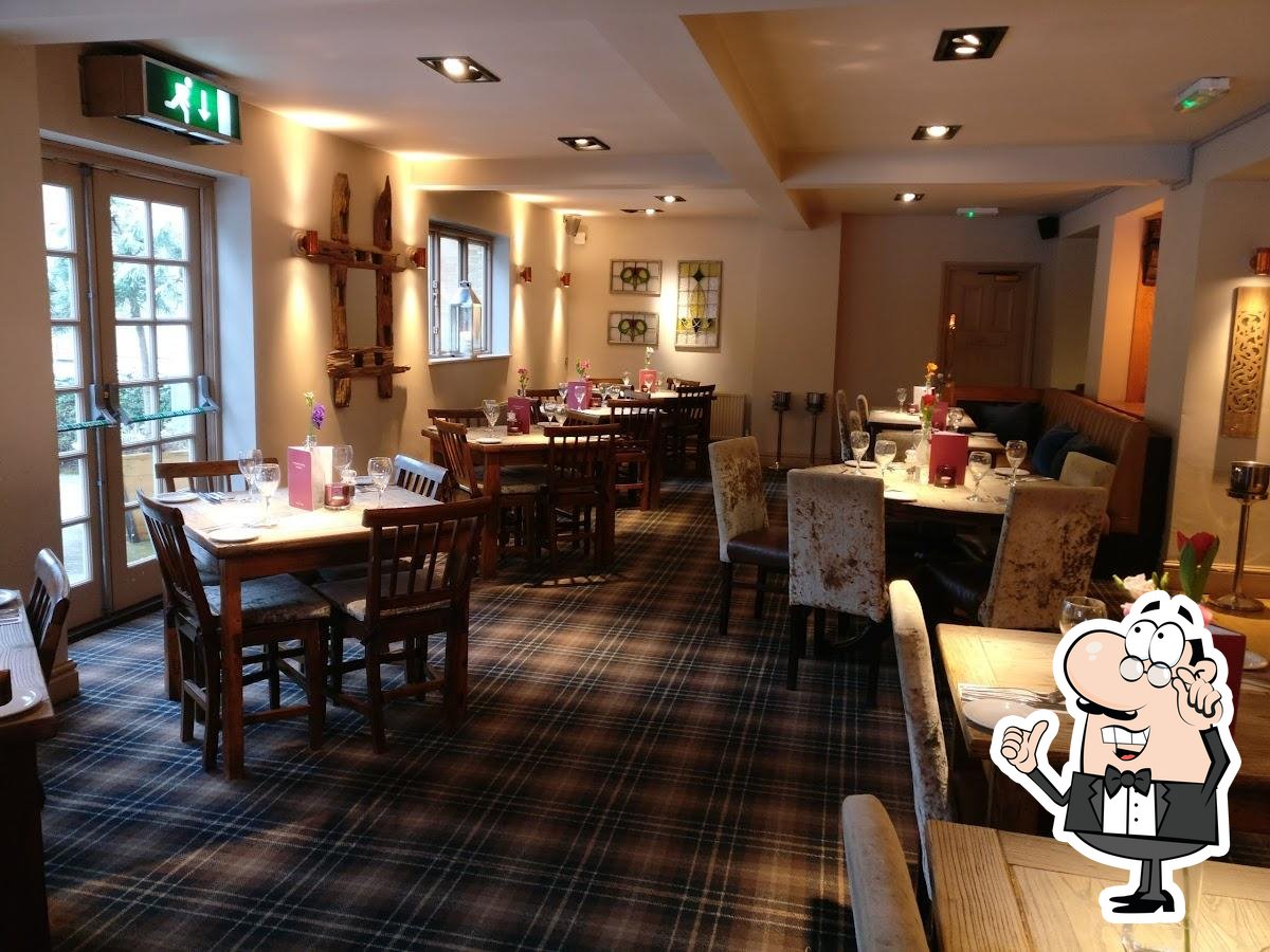 Cromwell Cottage Northampton, Northampton - Restaurant menu, prices and ...