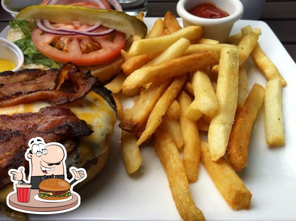 The Bull Pub & Grill, 2800 Skymark Ave in Mississauga - Restaurant reviews