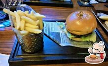 Hamilton's Gastropub - Saadiyat Rotana Resort & Villas, Abu Dhabi ...