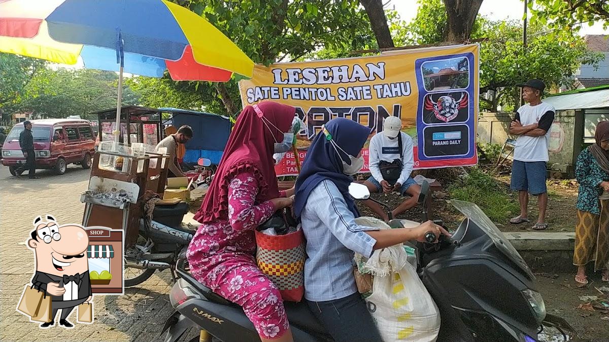SATE TAHU DAN SATE PENTOL " KRATON " PARANG MAGETAN, Parang - Menú del ...
