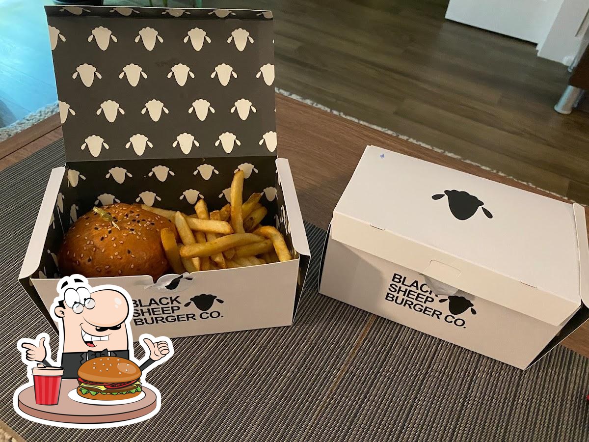 Black Sheep Burger, 51 Eglinton Ave E in Toronto - Restaurant reviews