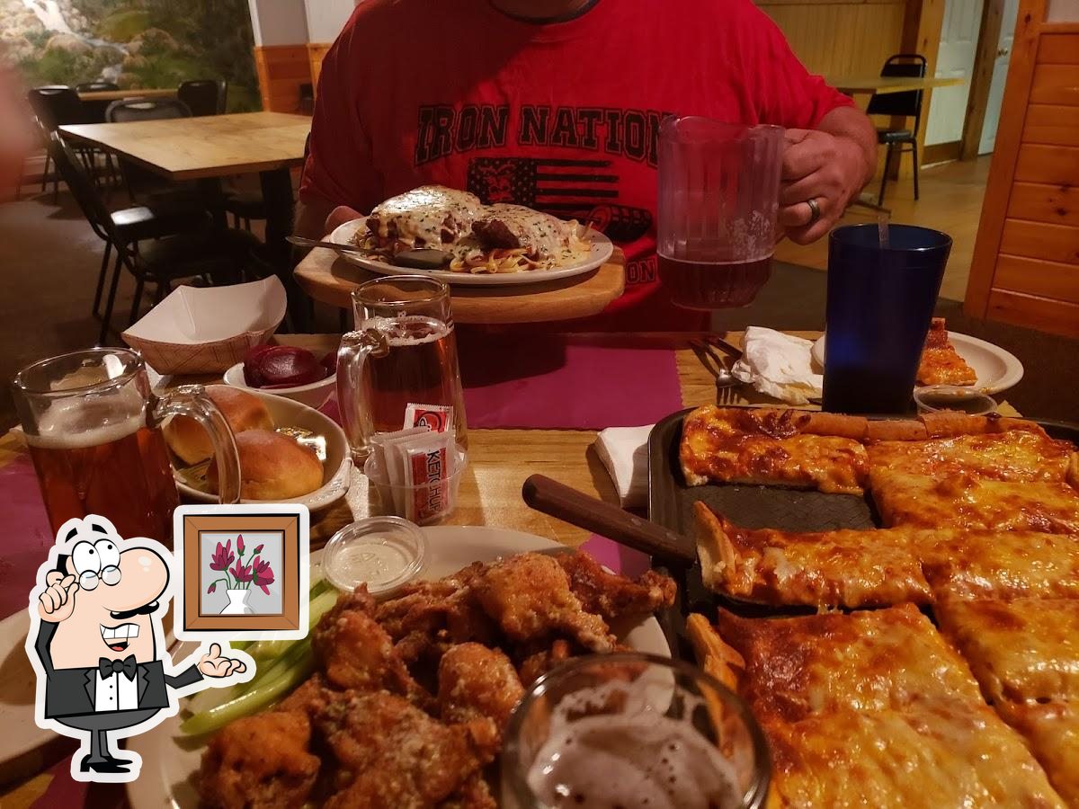The Crossroads, Waymart - Restaurant menu, prices and reviews