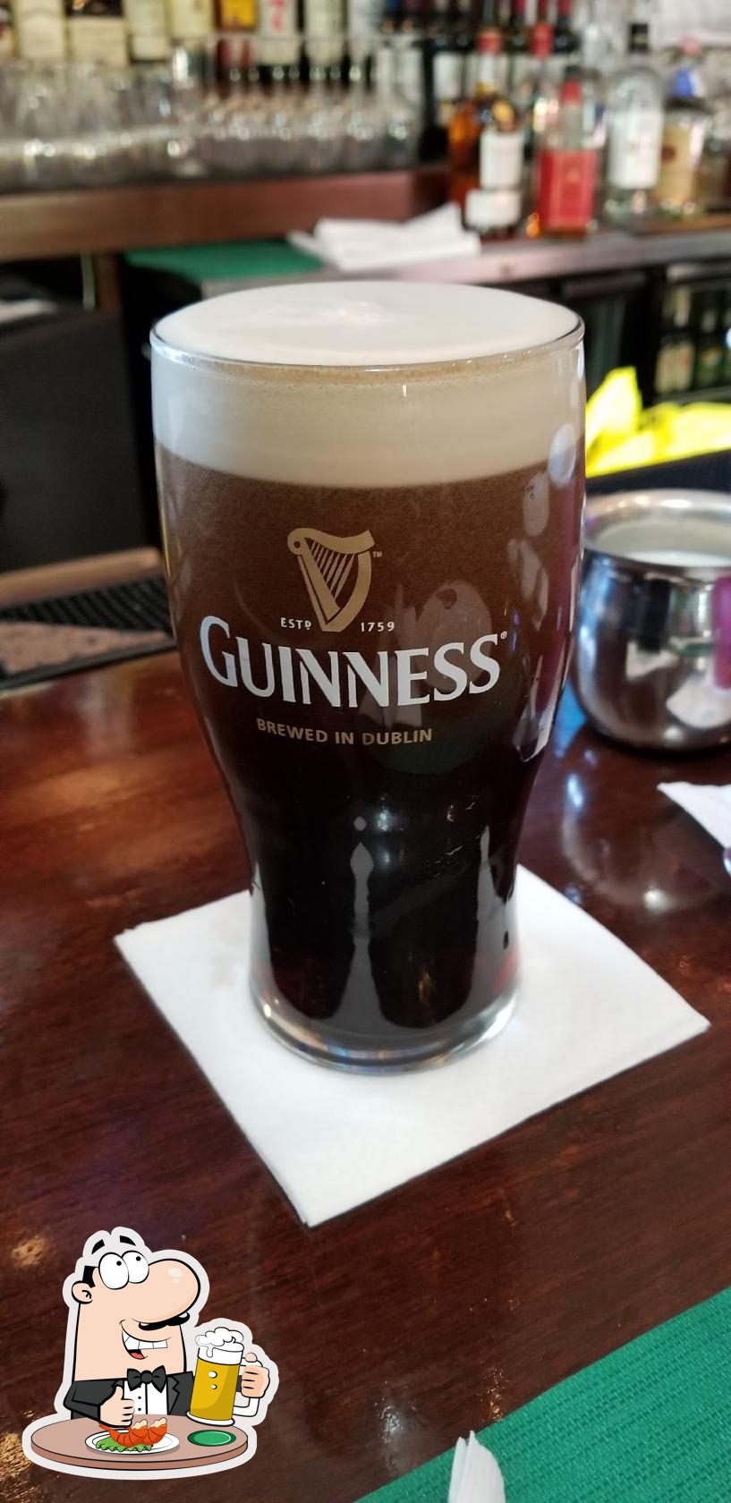 Zody's 19th Hole, Stamford - Restaurant menu, prices and reviews