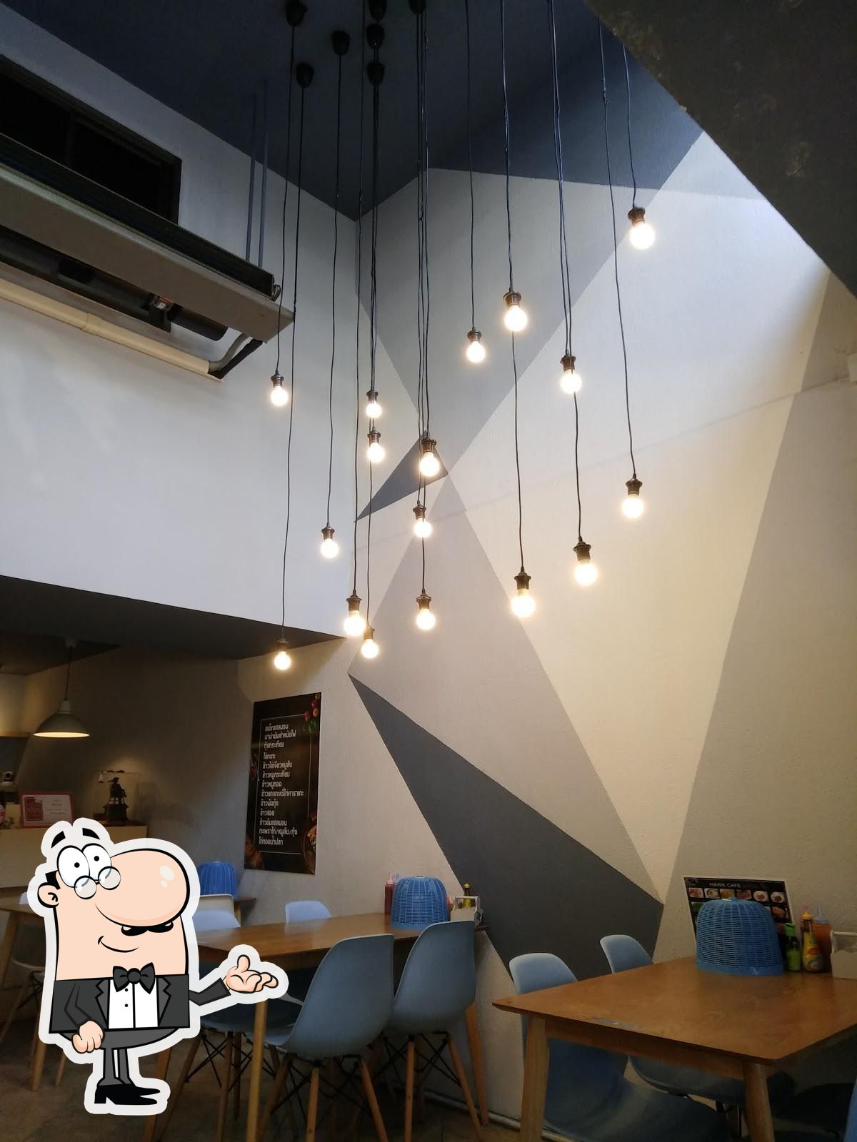 Hawk Cafe, Bangkok - Restaurant reviews