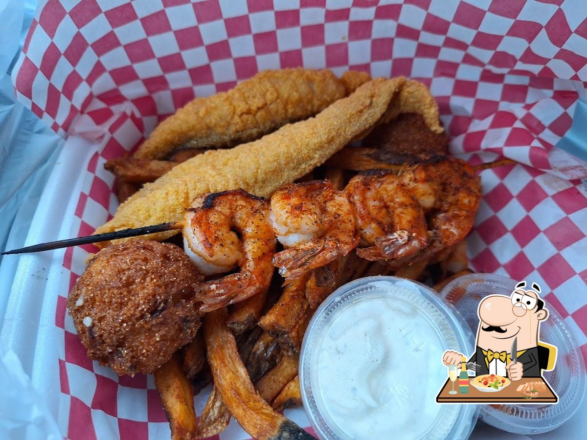 Flying Burger & Seafood, Ruston - Restaurant menu, prices and reviews