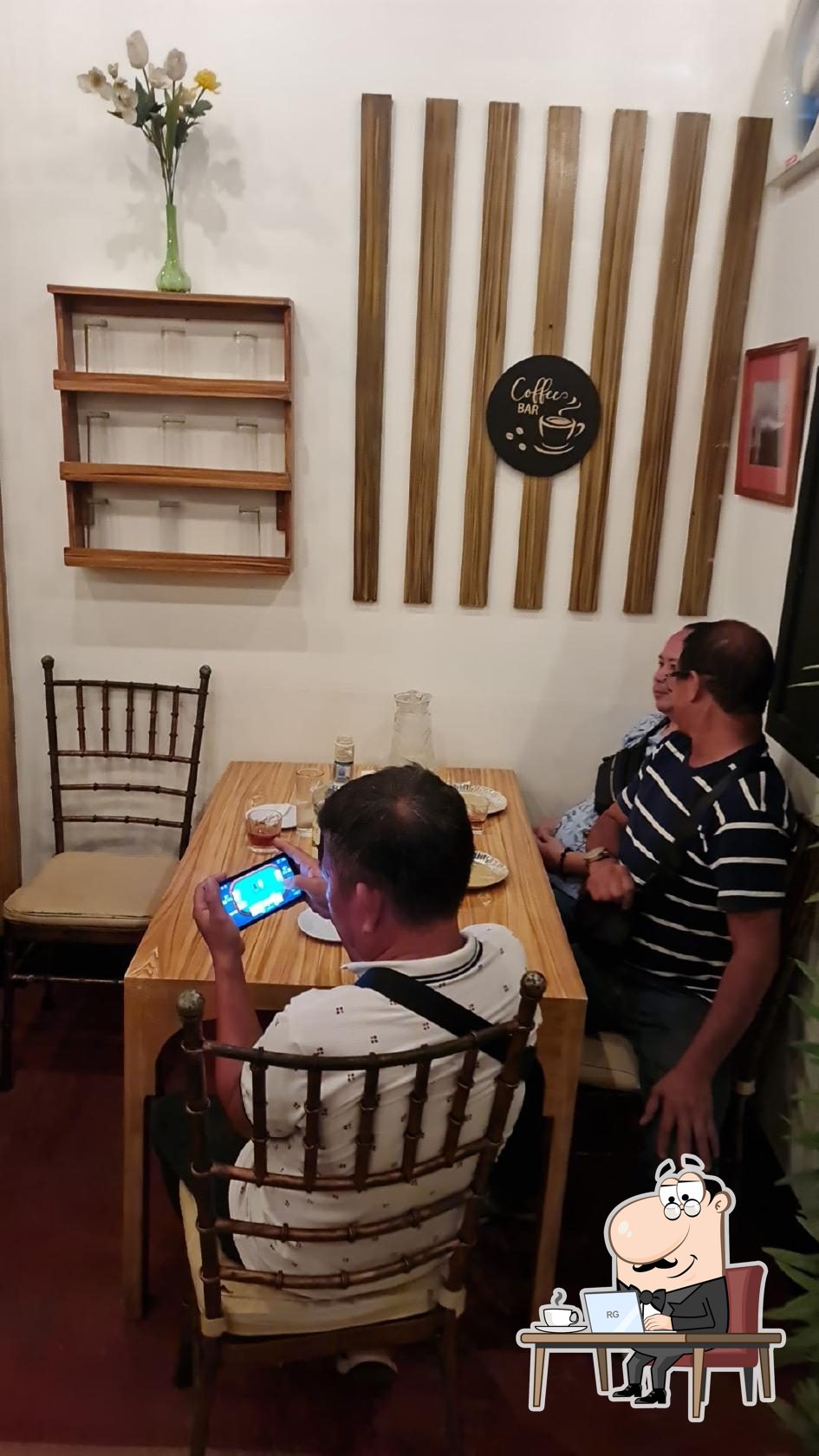 Chillax Bar, Makati, Vito Cruz - Restaurant menu, prices and reviews