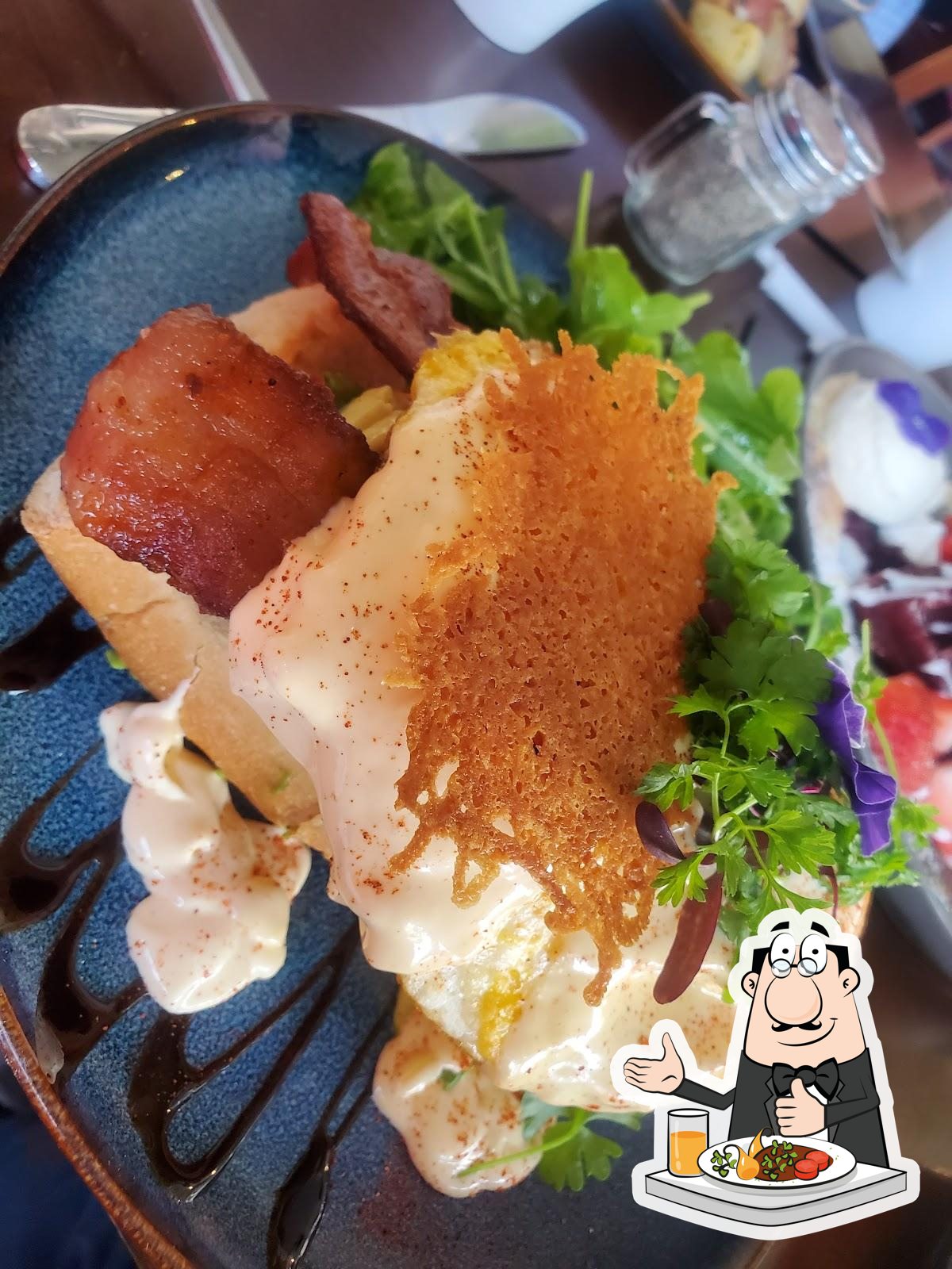 8th Haus Cafe, Anaheim - Restaurant menu, prices and reviews