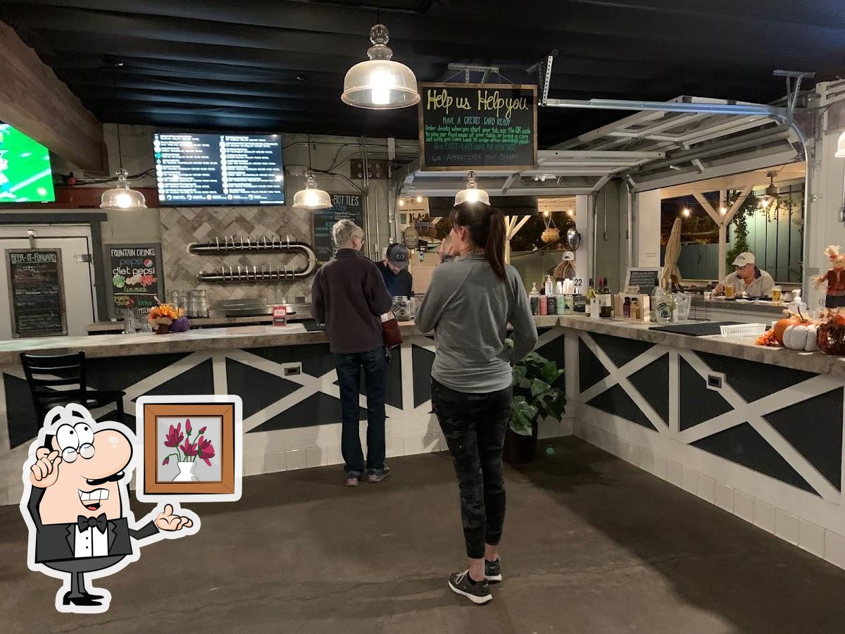 The Hop Stop, Poway - Restaurant menu, prices and reviews