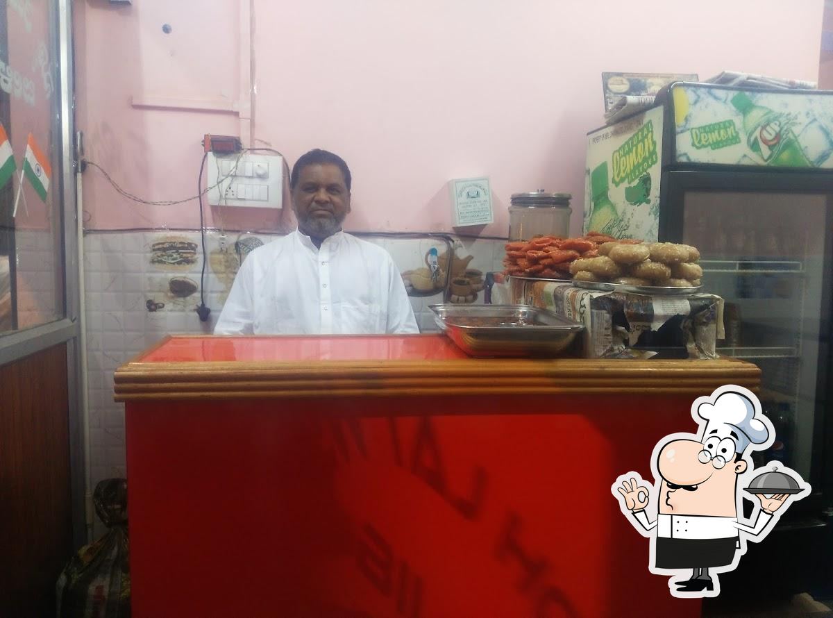 Jamakhandi Sweet Mart And New Taj Hotel, Bilgi - Restaurant menu ...