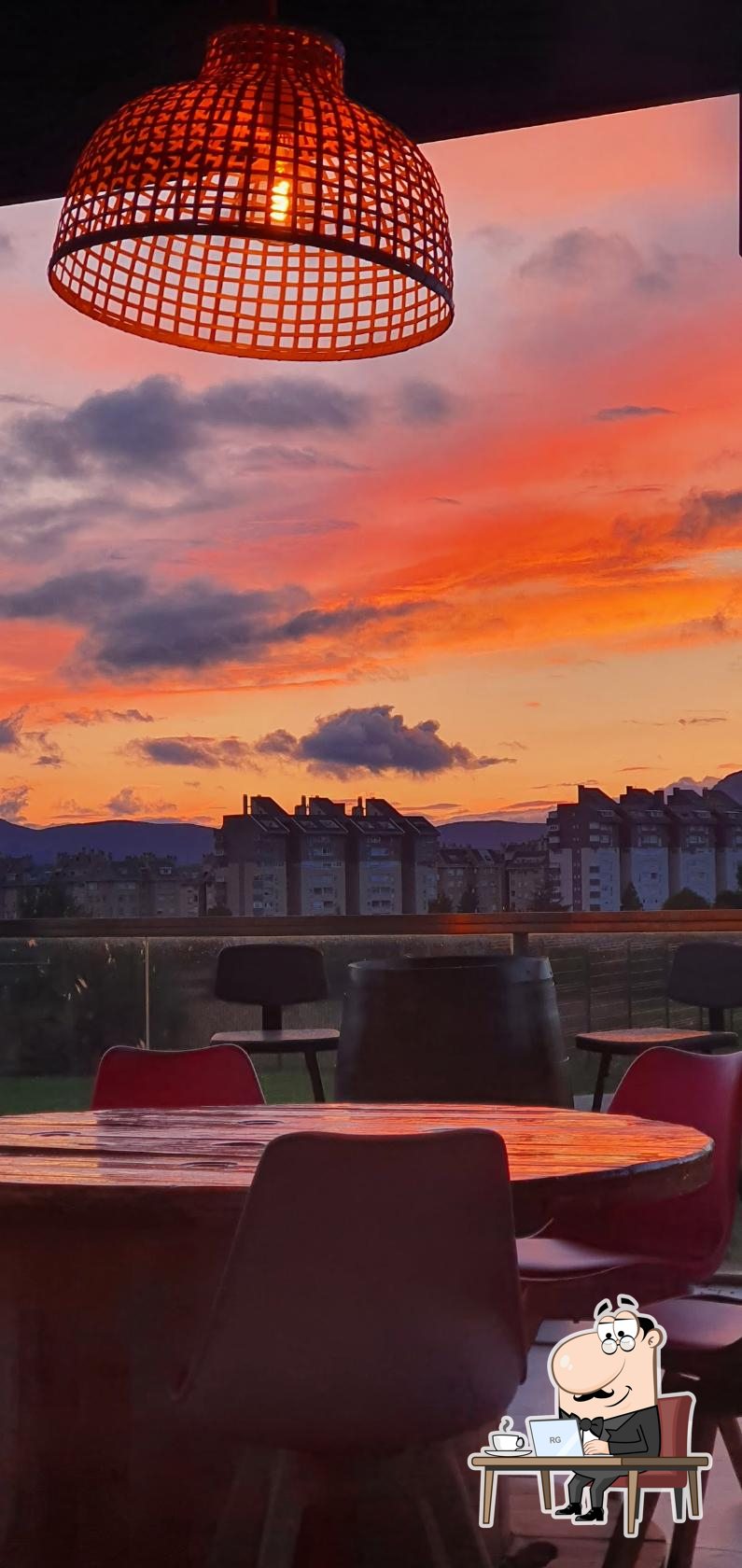 Piscinas, Cizur Menor - Menú del restaurante, precios y reseñas