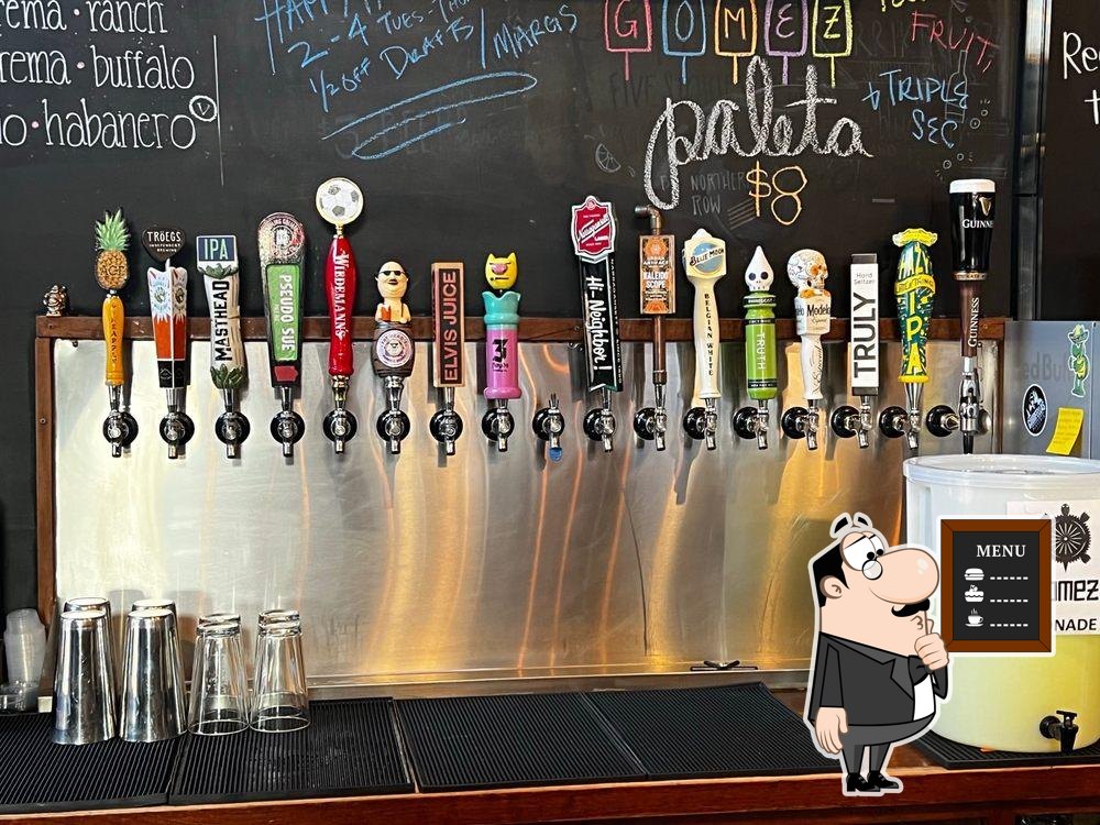 Gomez Salsa OTR, 107 E 12th St in Cincinnati - Restaurant menu and reviews