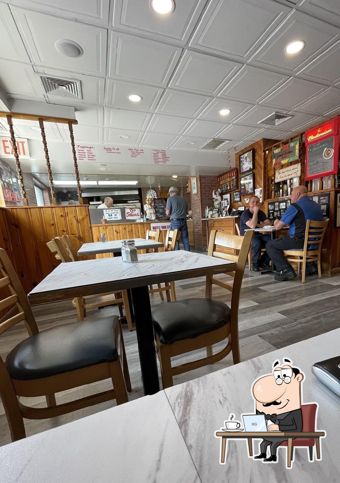 Johnny's Pizzeria, Mount Vernon - Restaurant menu, prices and reviews