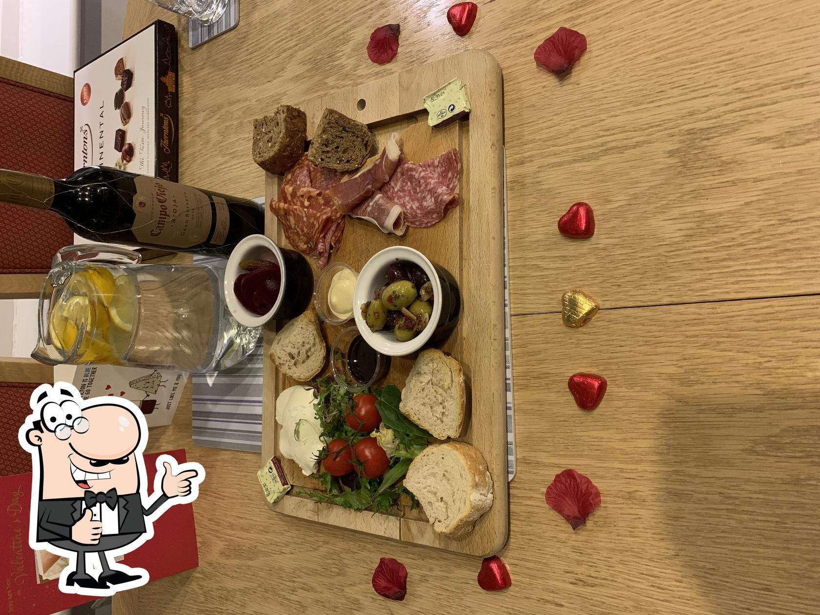 The Olde Victoria, Kettering - Restaurant menu, prices and reviews