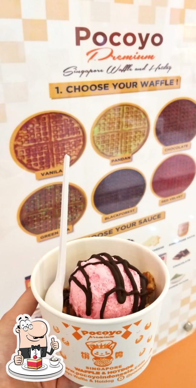 Postres POCOYO Waffle Premium, Surabaya - Carta del restaurante y opiniones