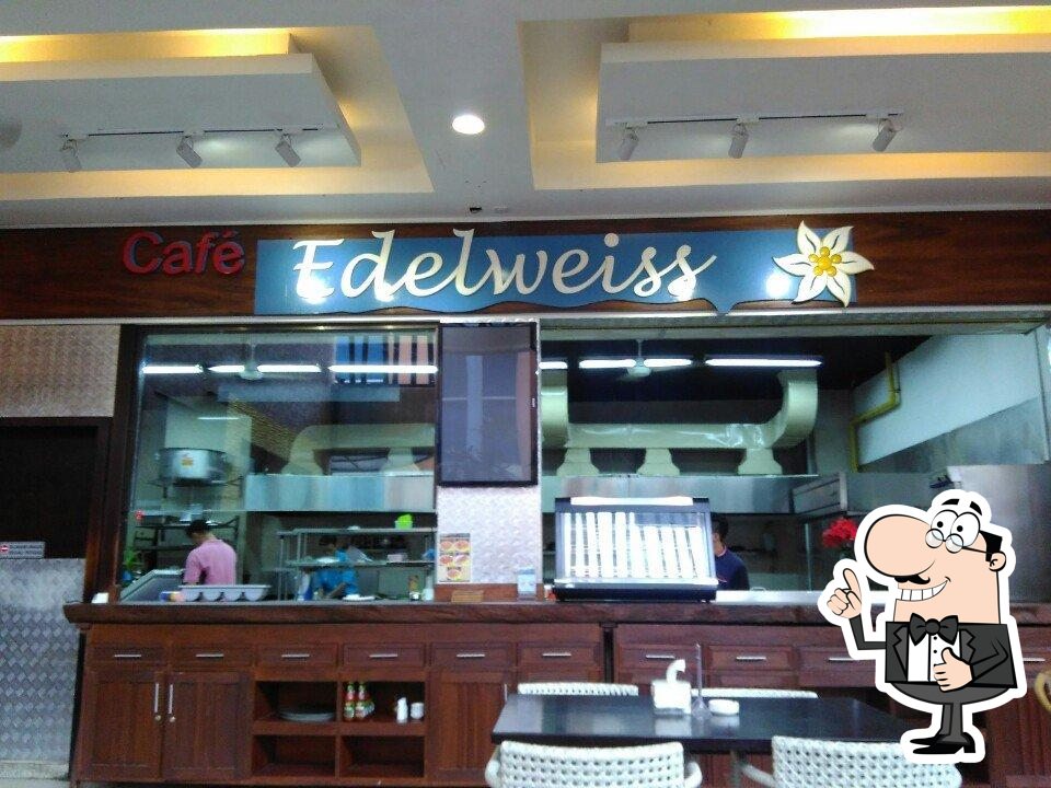Edelweiss Pizza & Cafe, Batam - Menú del restaurante, precios y reseñas
