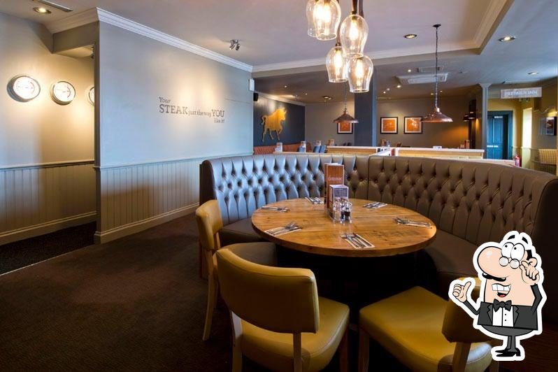 Halfway house luton restaurant menu - Restaurant Guru