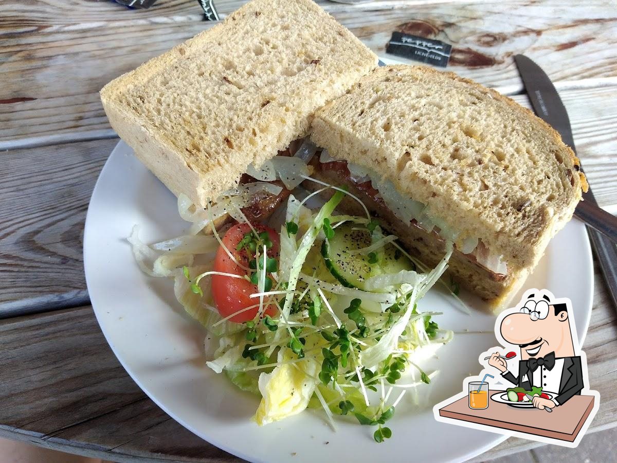 Mountbatten pub menu - Restaurant Guru