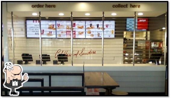 KFC Motherwell, Motherwell - Restaurant menu, prices and reviews