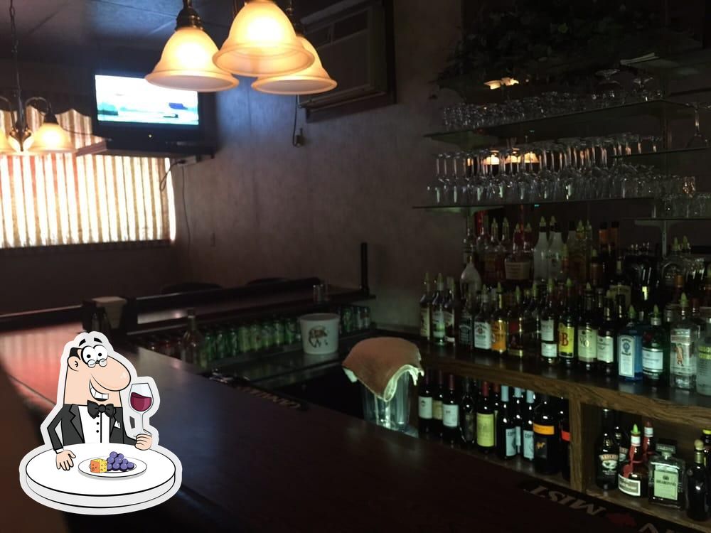 Lucchesi's Restaurant in Monessen - Italian restaurant menu and reviews