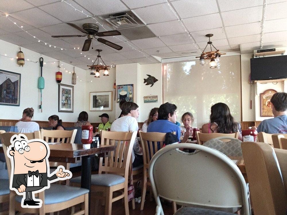 The Fish Shack Bar & Restaurant in Rockport - Restaurant menu and reviews
