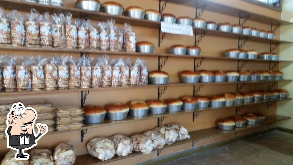Holiday Bakery, 2153 Acushnet Ave in New Bedford - Restaurant reviews