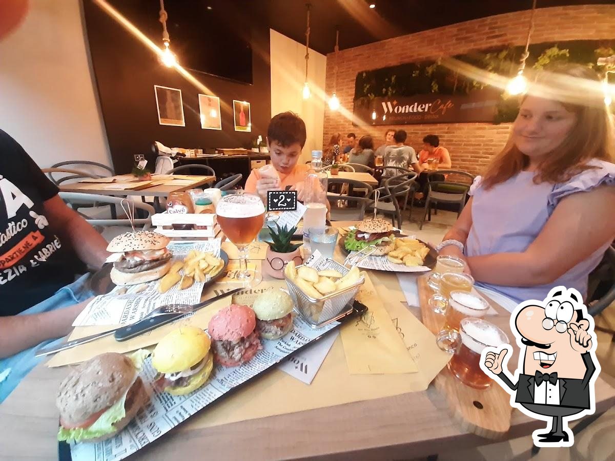 Wonder Cafe Hamburgeria, Bellano - Restaurant menu and reviews